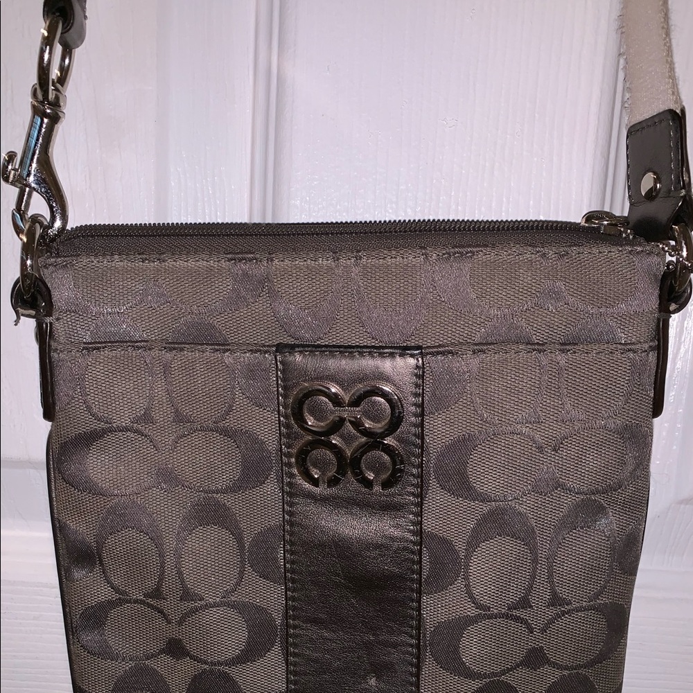 Kit Messenger Crossbody In Signature Jacquard - Gem